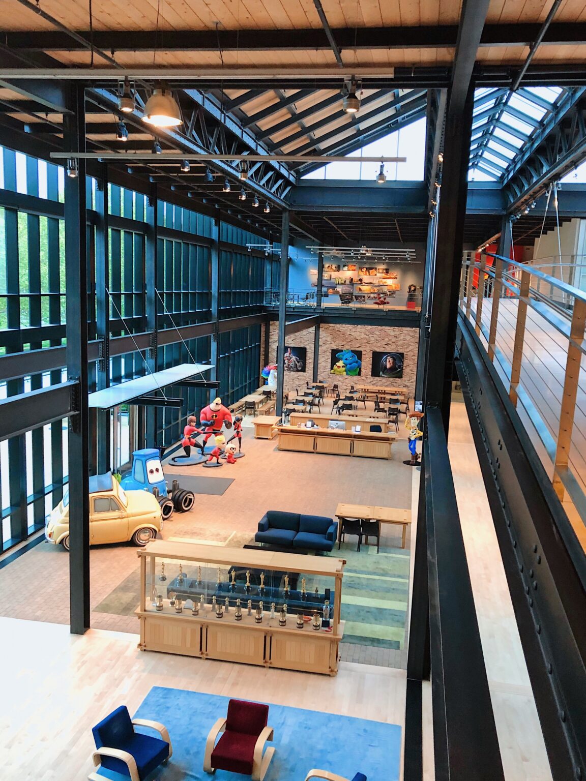 J'ai visité les bâtiments Pixar: pourquoi les entreprises américaines ...